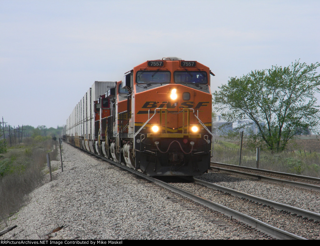 BNSF 7557